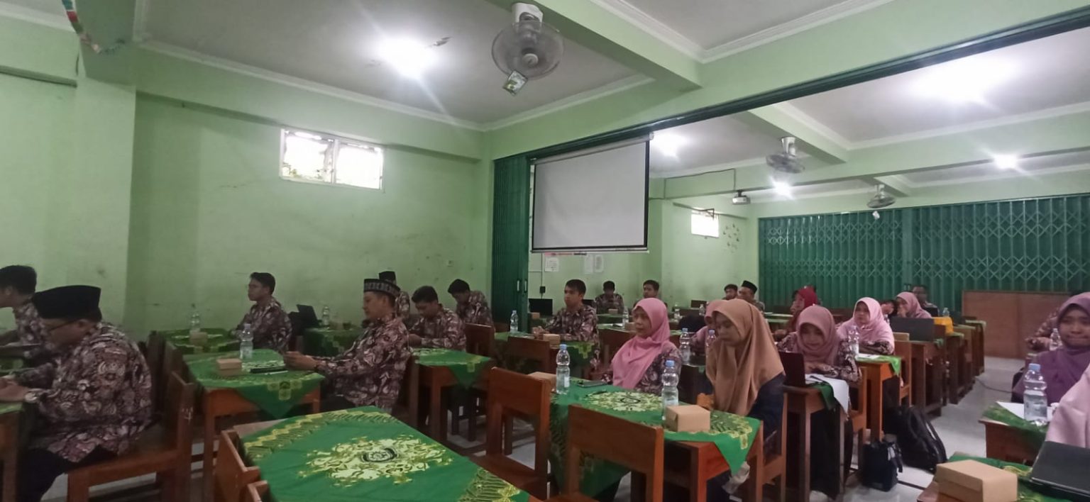 Rapat Kerja Tahun Ajaran 2023/2024 dengan tema “Mewujudkan MTs ...